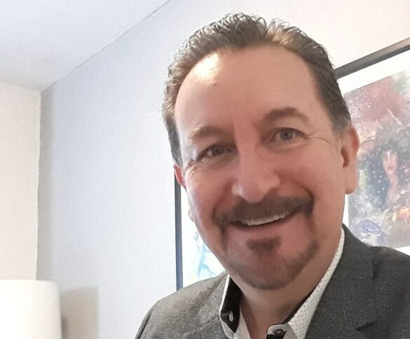 La educación pública y los libros de texto gratuitos, reedición de un ...