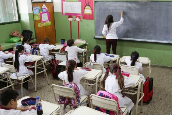“Los niños que no nacen no van a la escuela”: frase de Mario Delgado ...